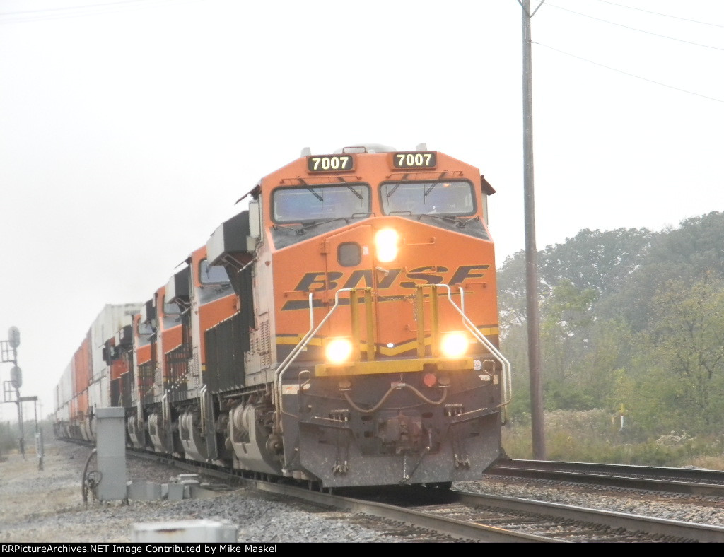 BNSF 7007